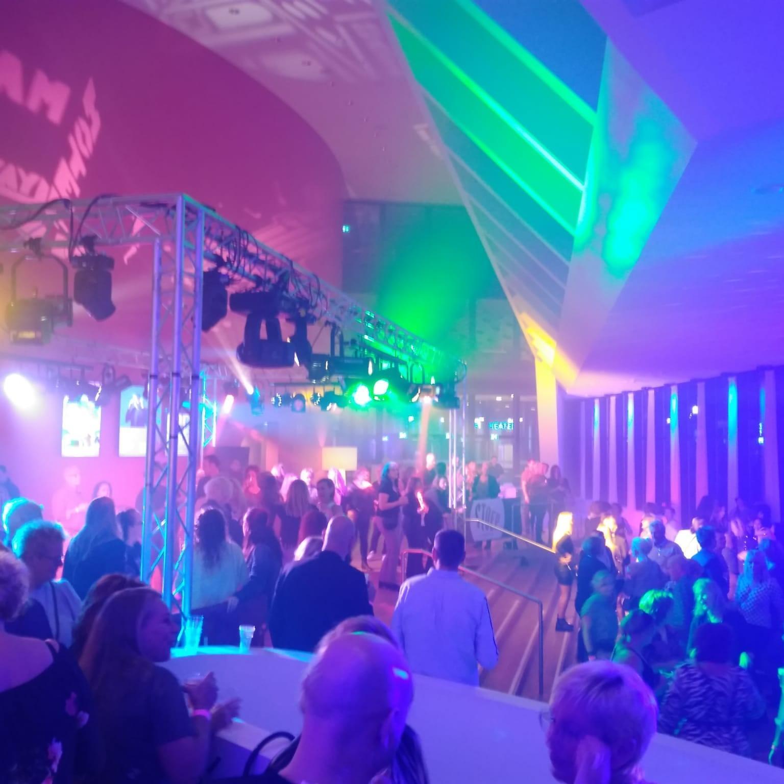 Marjolein Keuning - Kop in de wind · Theater de Stoep